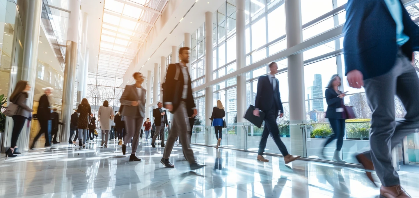 Solutions d’expérience sur le lieu de travail - Workplace Experience ...